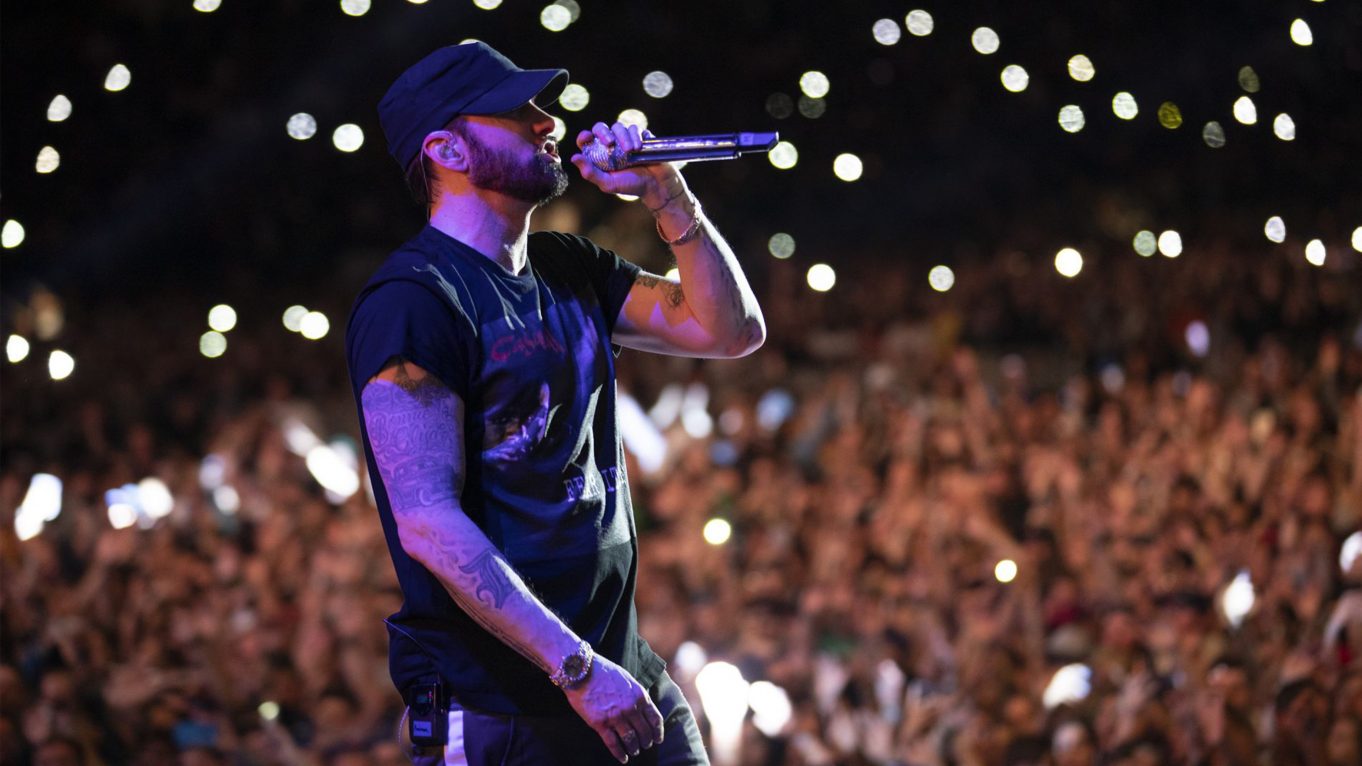Australian DJ Talks About Working With Eminem on Rapture Tour