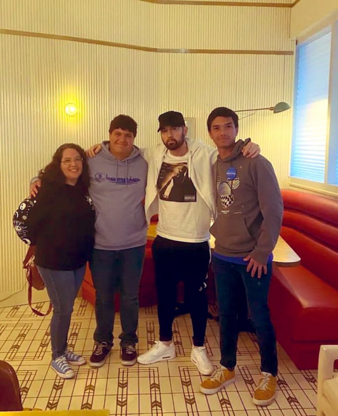Eminem Meets Fans Through Make A Wish Foundation Eminempro The Biggest And Most Trusted