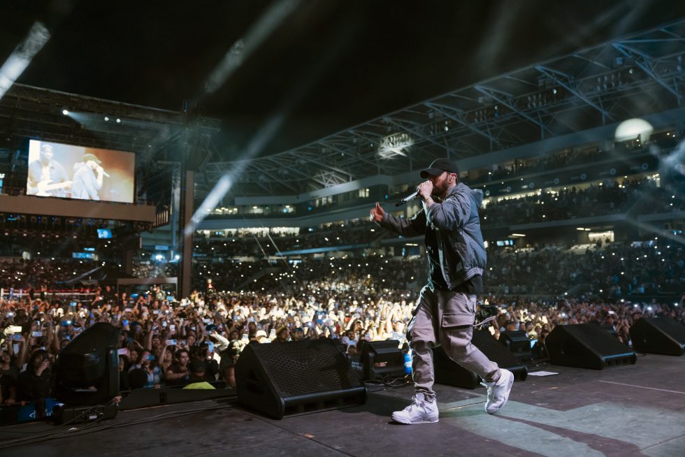 Eminem Released Official Photos From His Los Angeles Concert at the ...